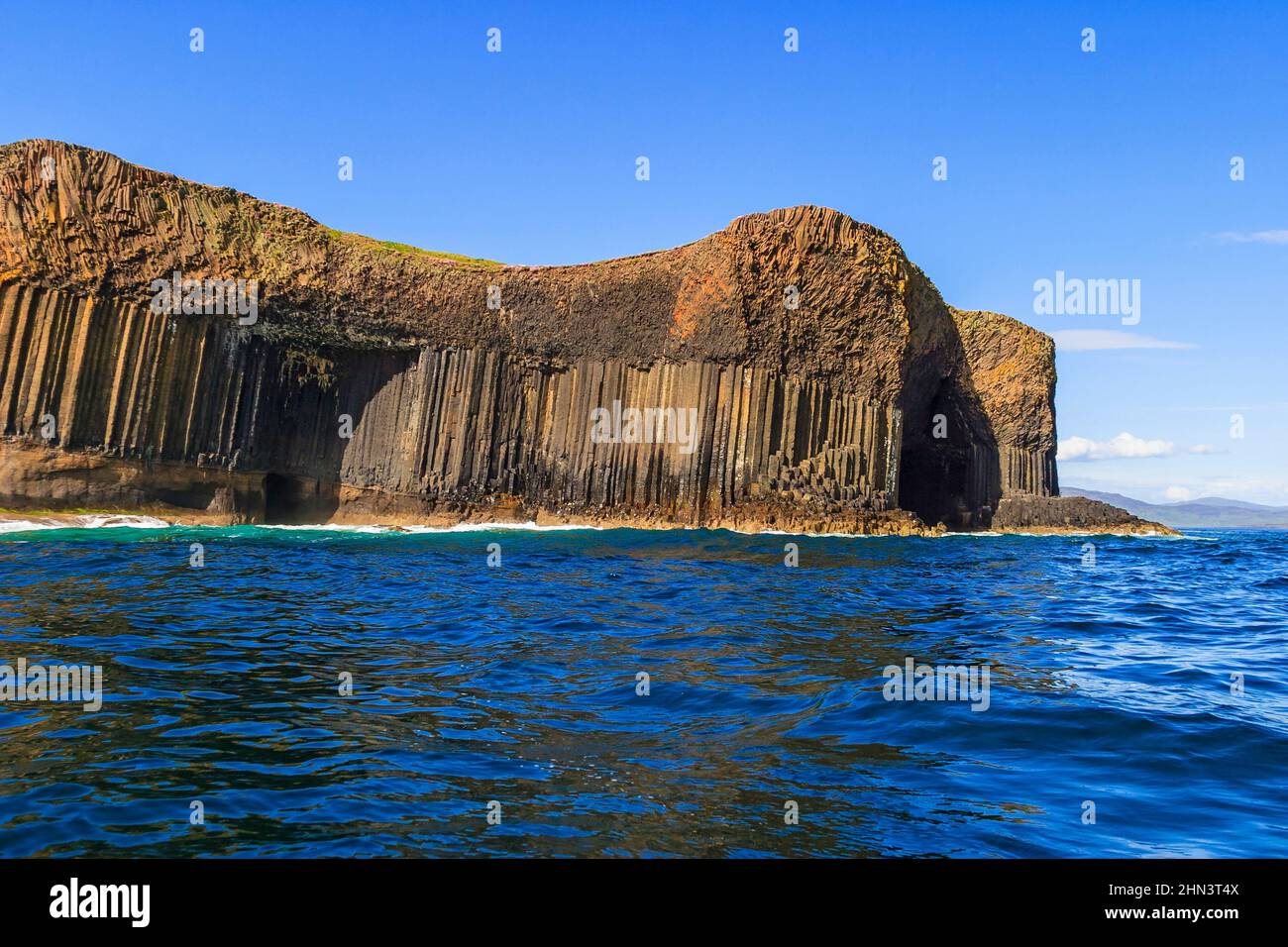 Basalt columns at Fingal's cave at staffa island in scotland Stock ...