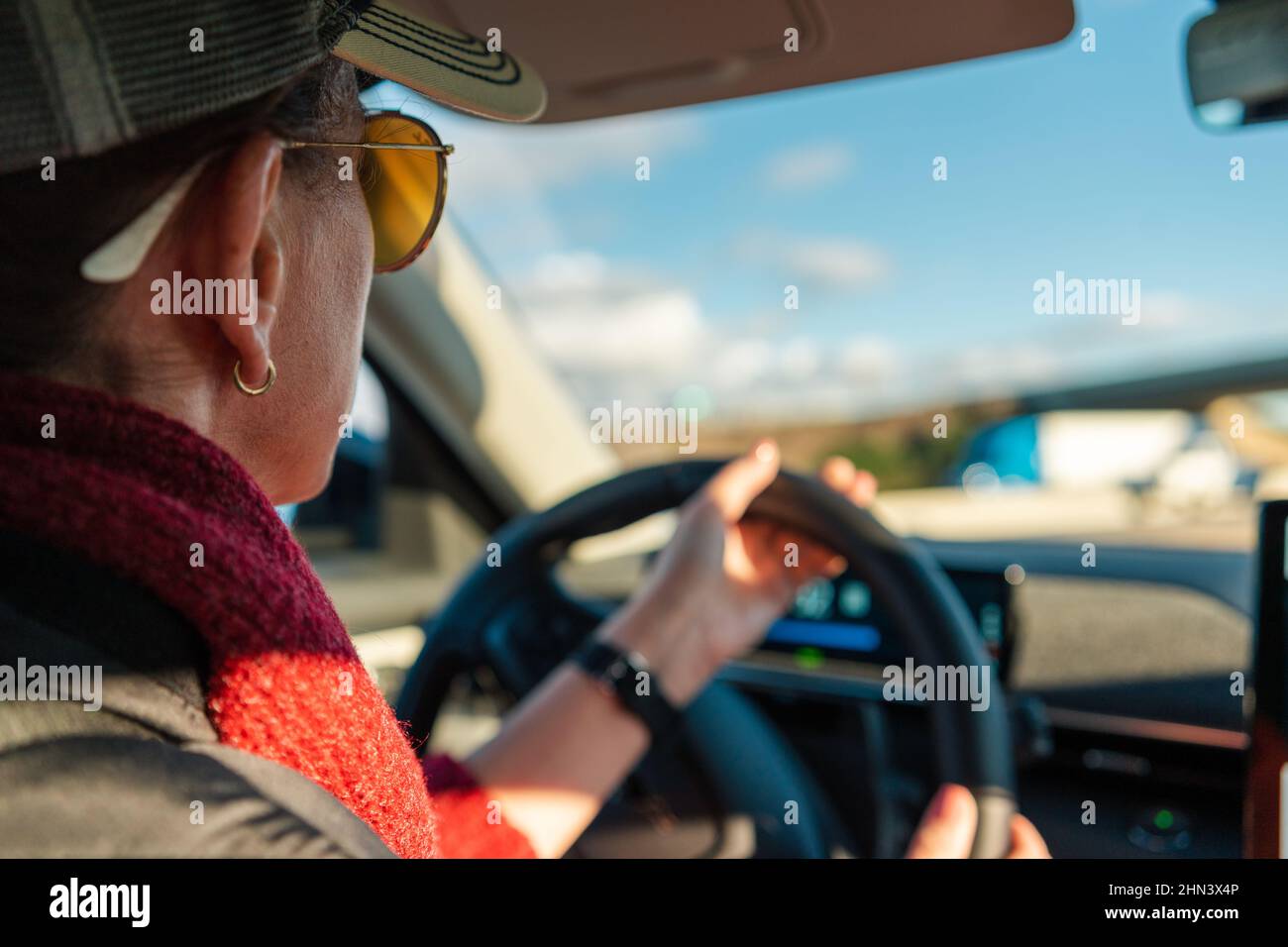 Woman caucasian lady driver hi-res stock photography and images - Alamy