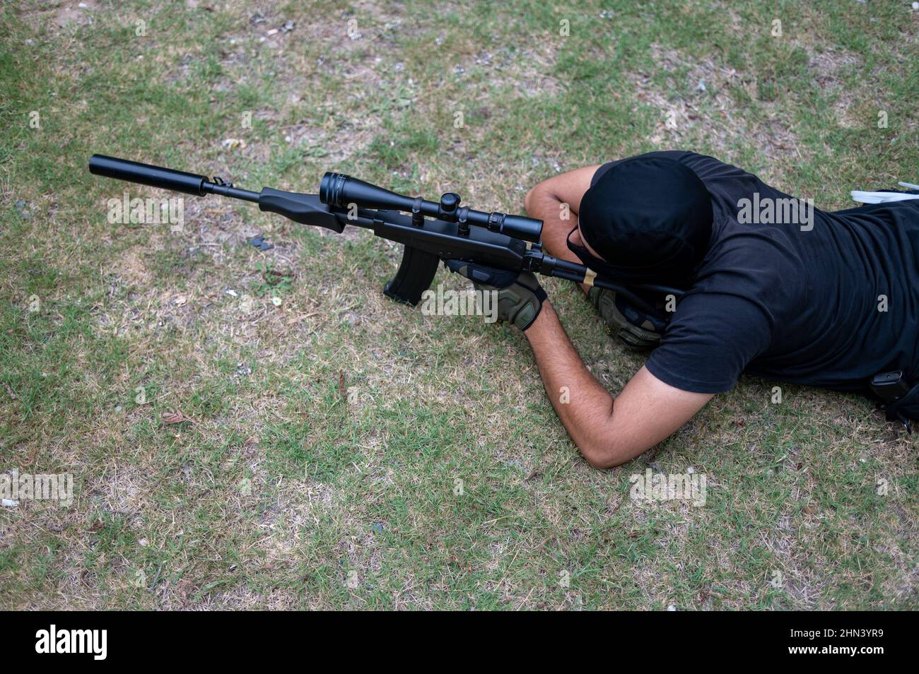 Rifle from above hi-res stock photography and images - Alamy