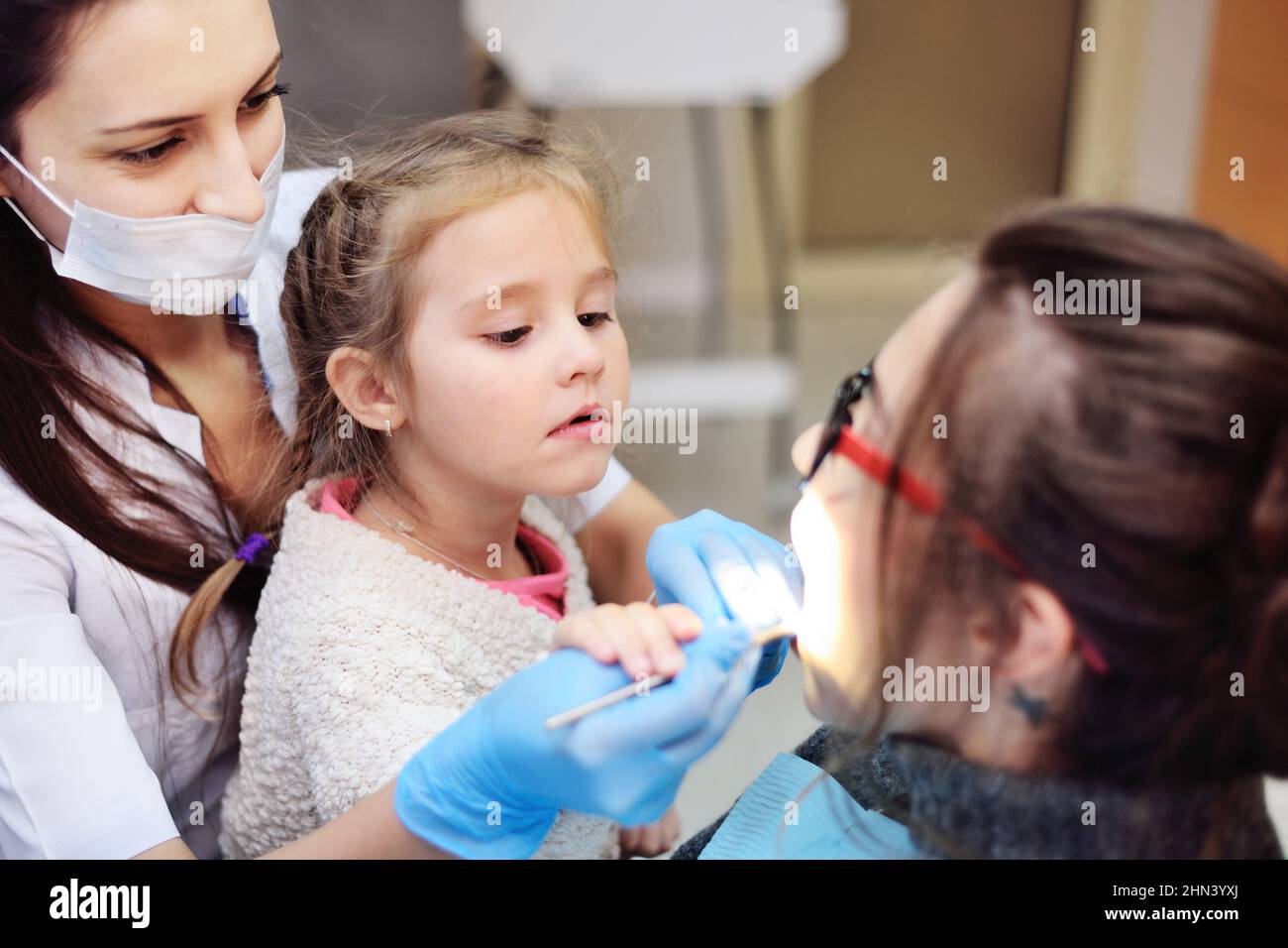 Dentist daughter hi-res stock photography and images - Alamy