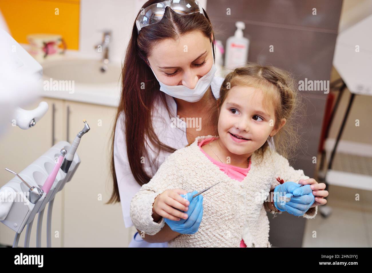 Dentist daughter hi-res stock photography and images - Alamy