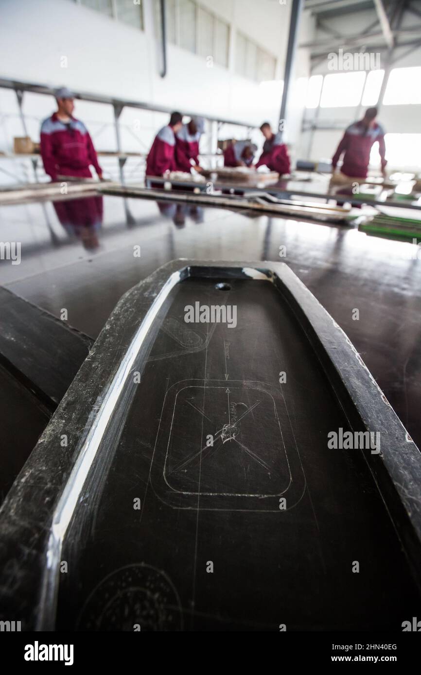 Aircraft ribs hi-res stock photography and images - Alamy