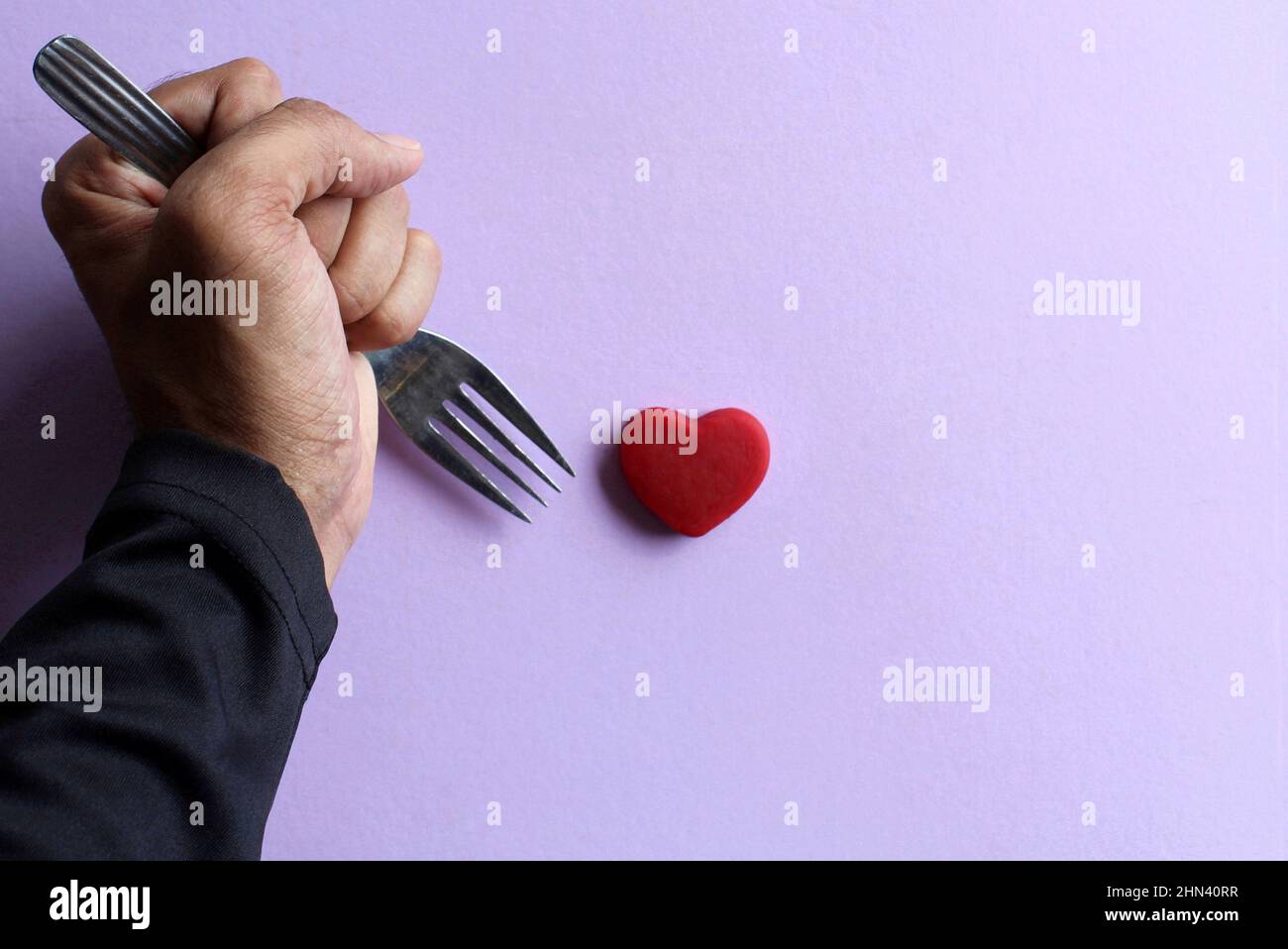 Symbol of betrayal hi-res stock photography and images - Alamy