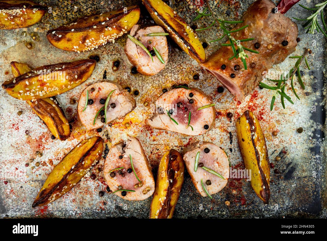 Sirloin pork chops supper hi-res stock photography and images - Alamy