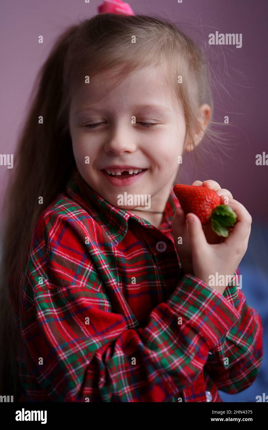 Person smiling at strawberry hi-res stock photography and images - Alamy