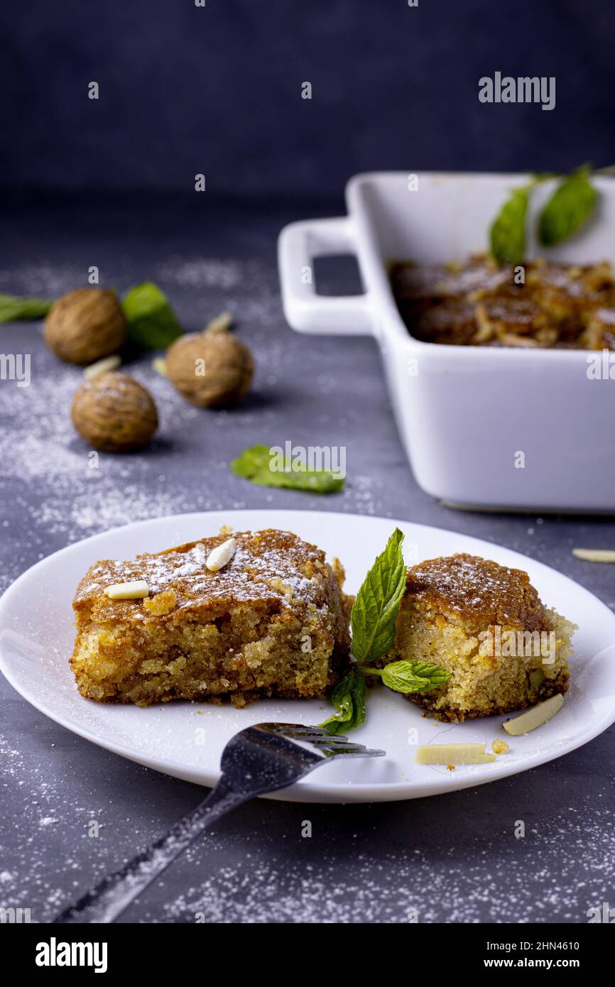 Arabic sweets hi-res stock photography and images - Alamy