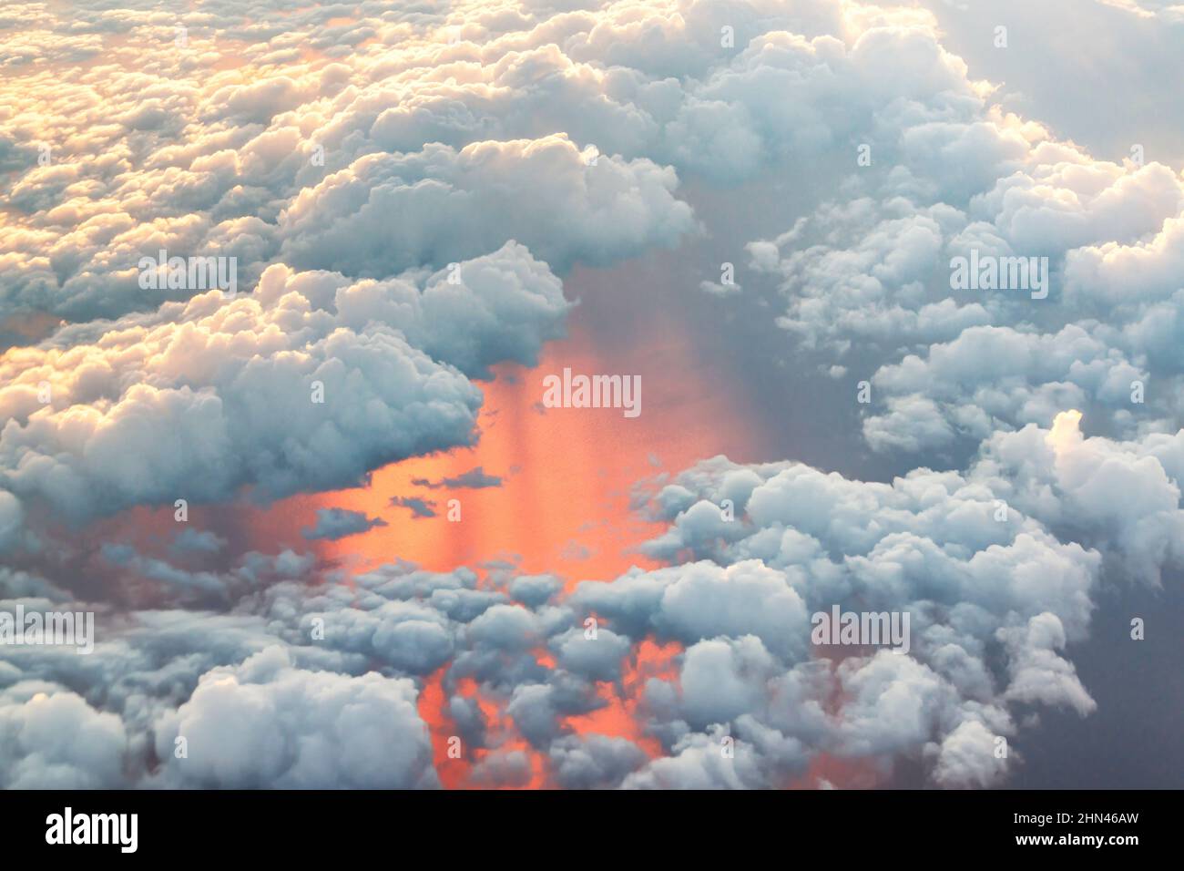 View over sea sunset hi-res stock photography and images - Alamy