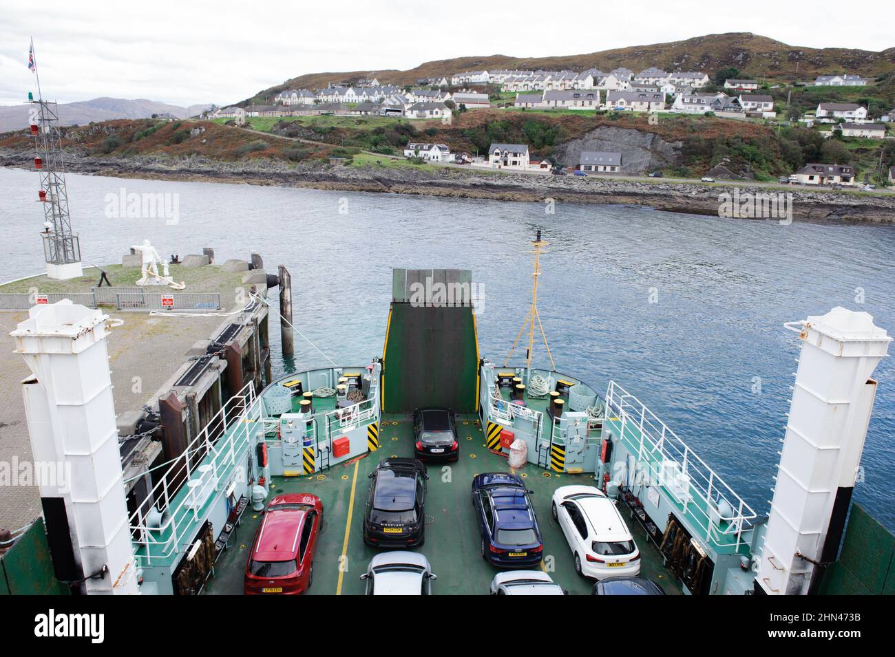 Ships of calmac hi-res stock photography and images - Alamy