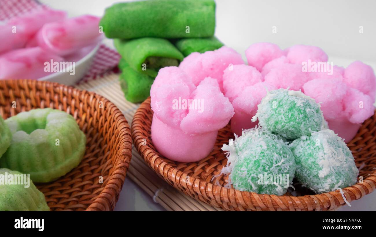 Assorted munches hi-res stock photography and images - Alamy