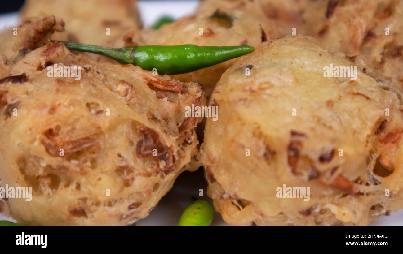 extreme close up a plate of vegetable fritters Stock Photo - Alamy