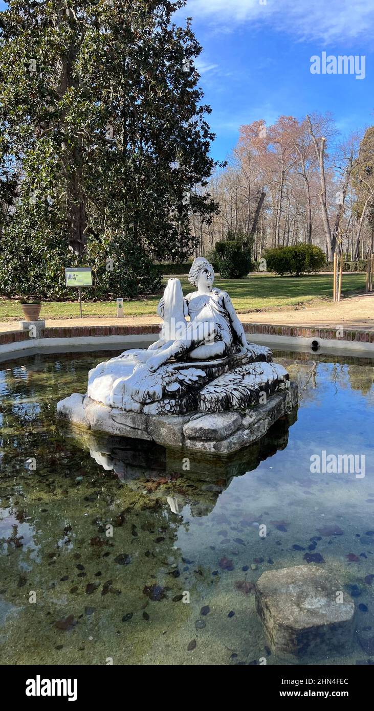 sculptures in the fountains of the palace gardens in Aranjuez Stock Photo - Alamy