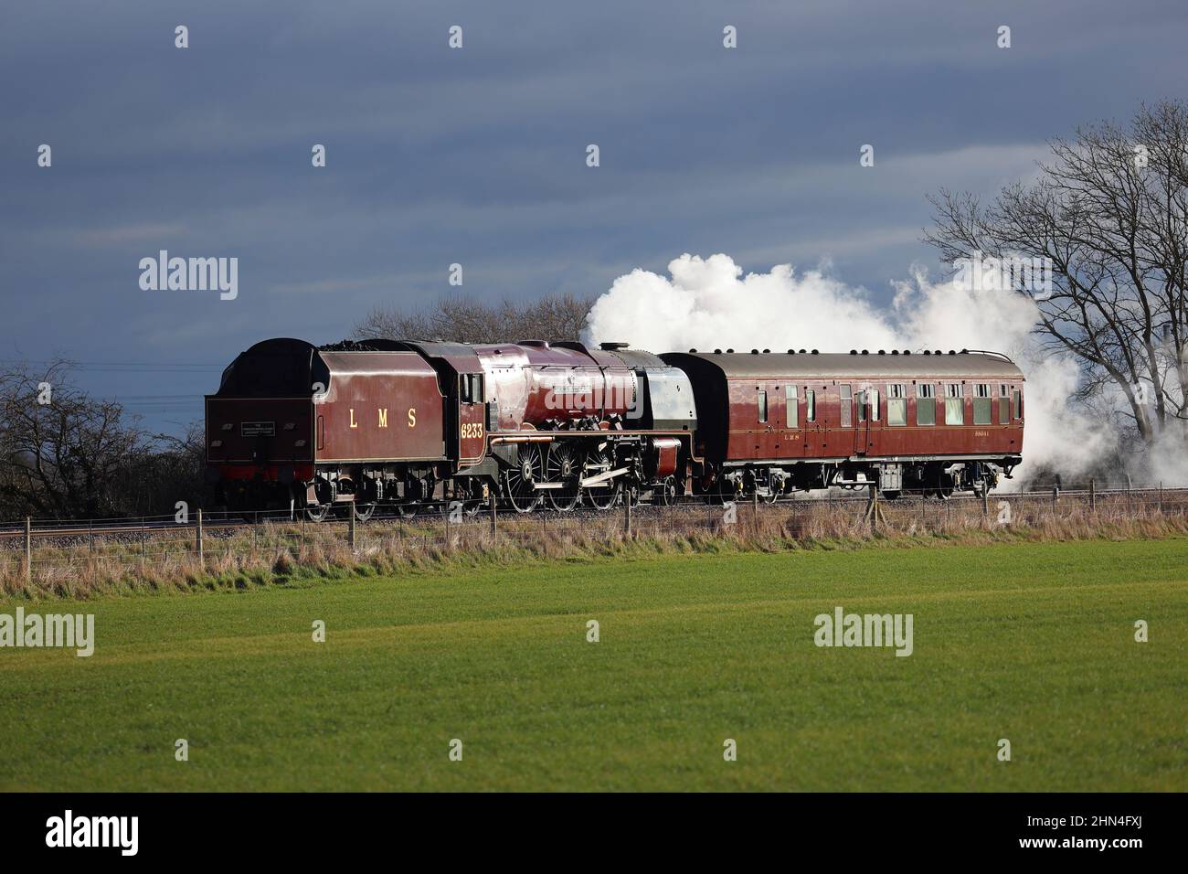 Duchess of sutherland 6233 steam train hi-res stock photography and ...