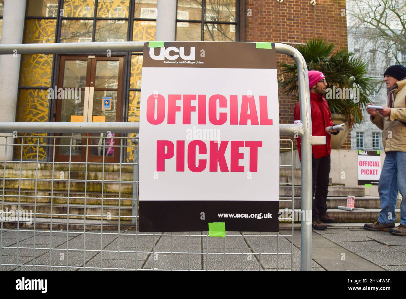 Higher pay picket sign hi-res stock photography and images - Alamy