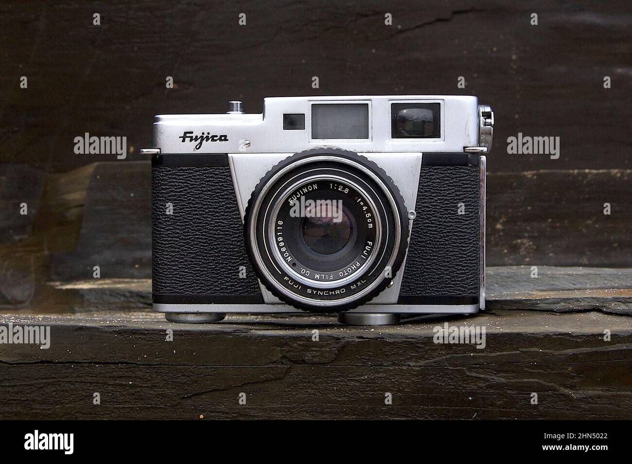 Fujica ML 35 mm film camera Stock Photo - Alamy