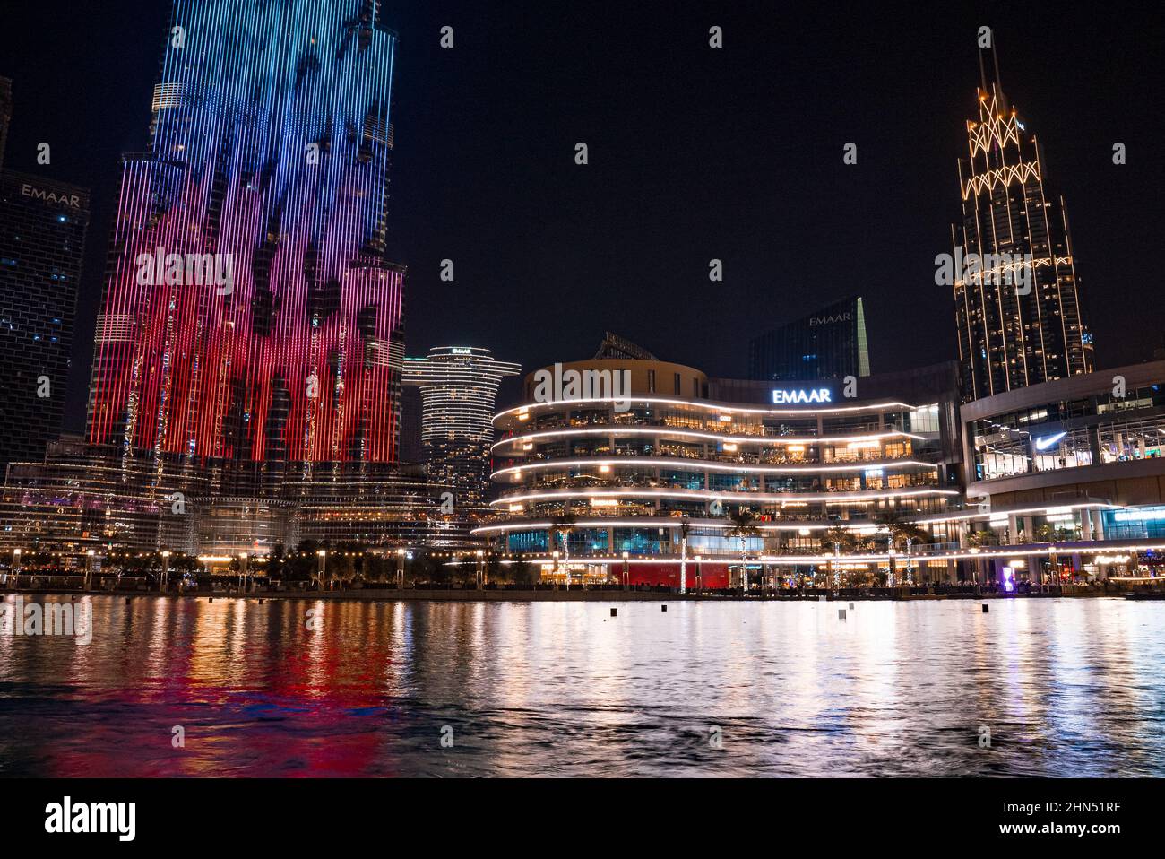 Burj Khalifa skyscraper at night in Dubai, UAE Stock Photo - Alamy