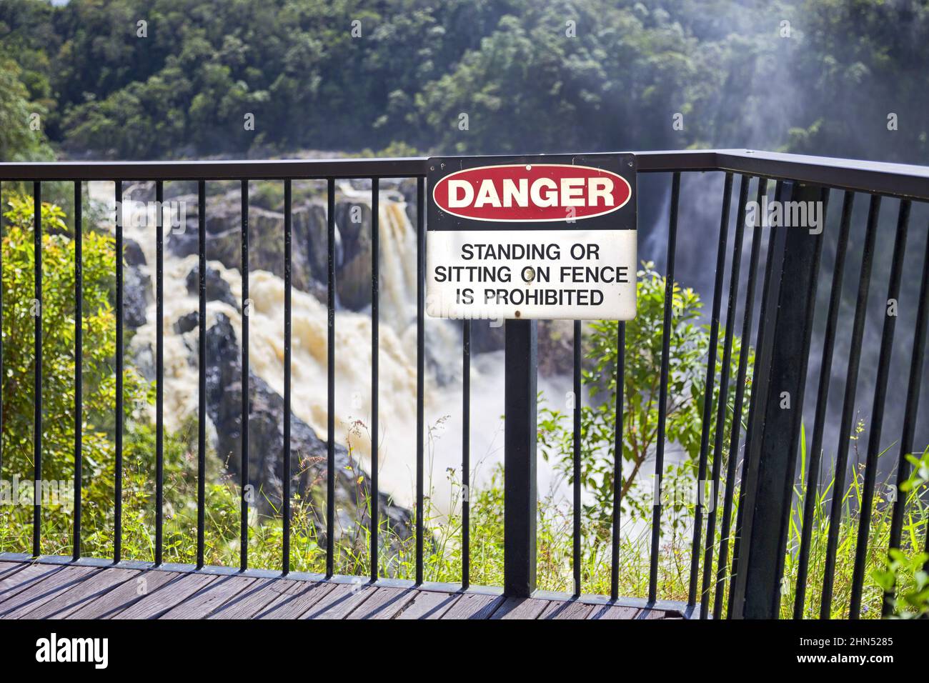 Barron falls station hi-res stock photography and images - Alamy