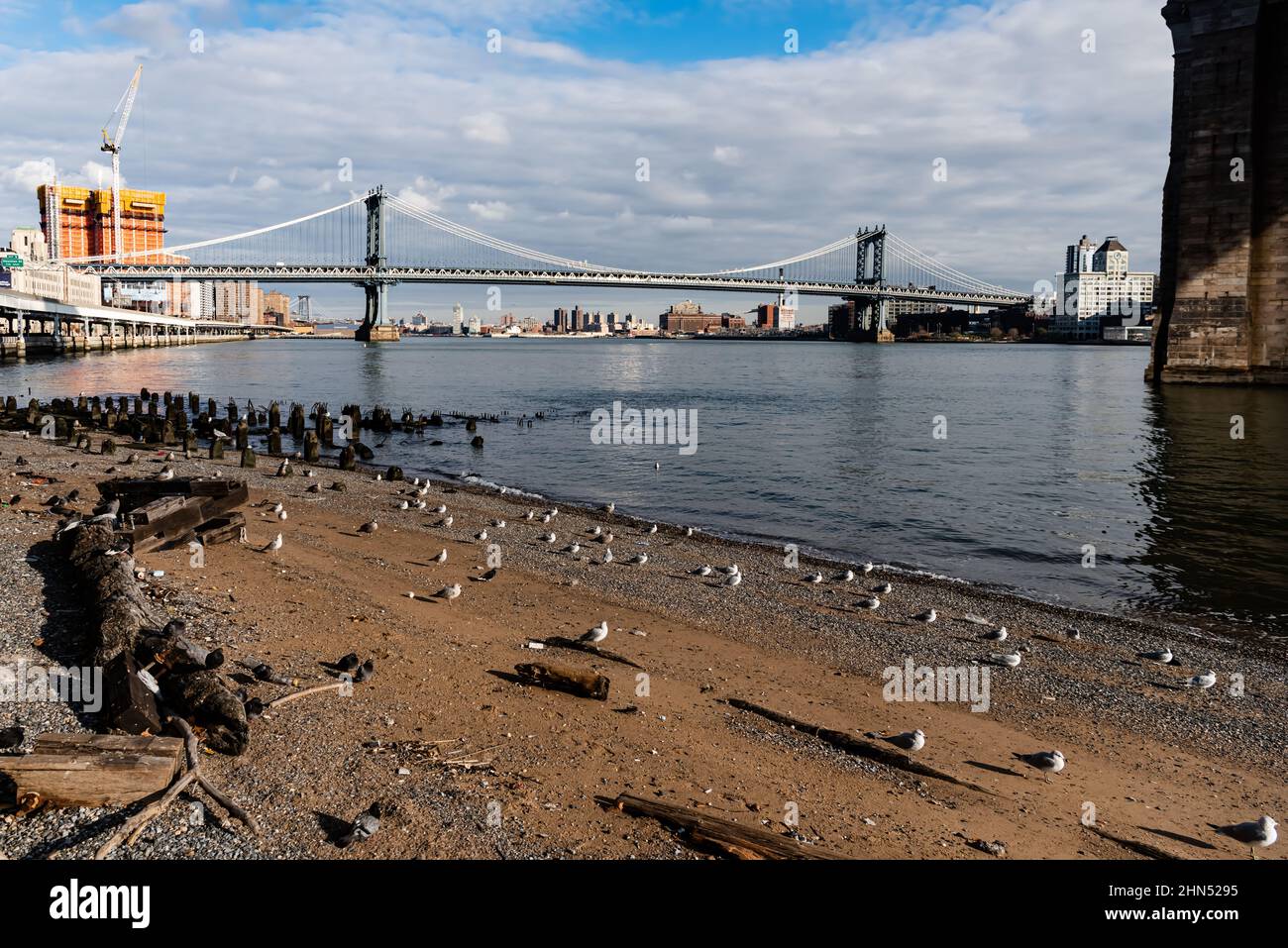 East River and the Manhattan Bridge, Manhattan, New York Stock Photo ...