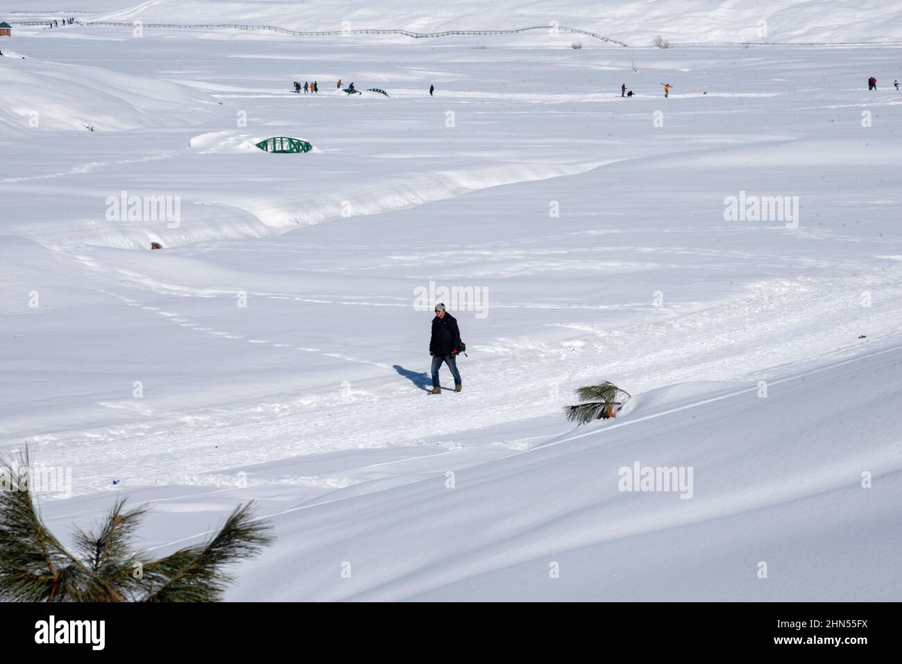 Situated on slope hi-res stock photography and images - Alamy