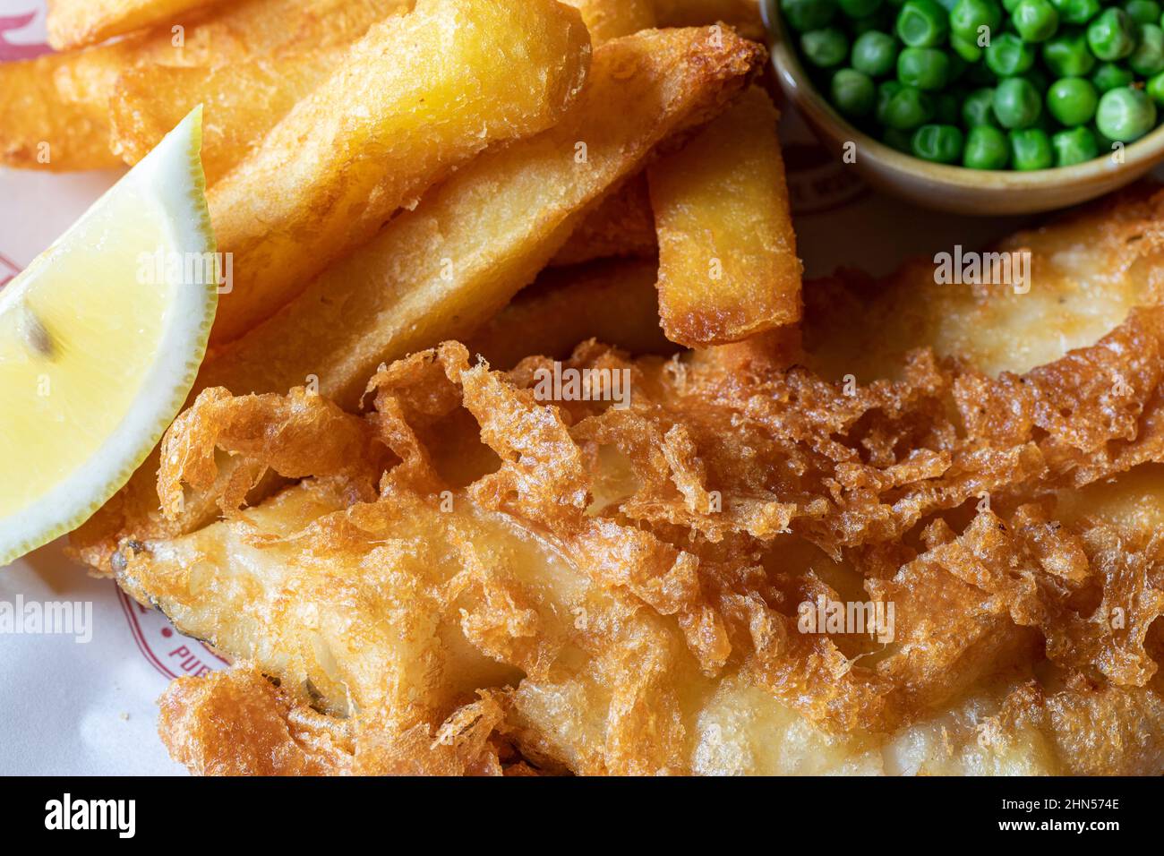 Gastro pub chips hi-res stock photography and images - Alamy