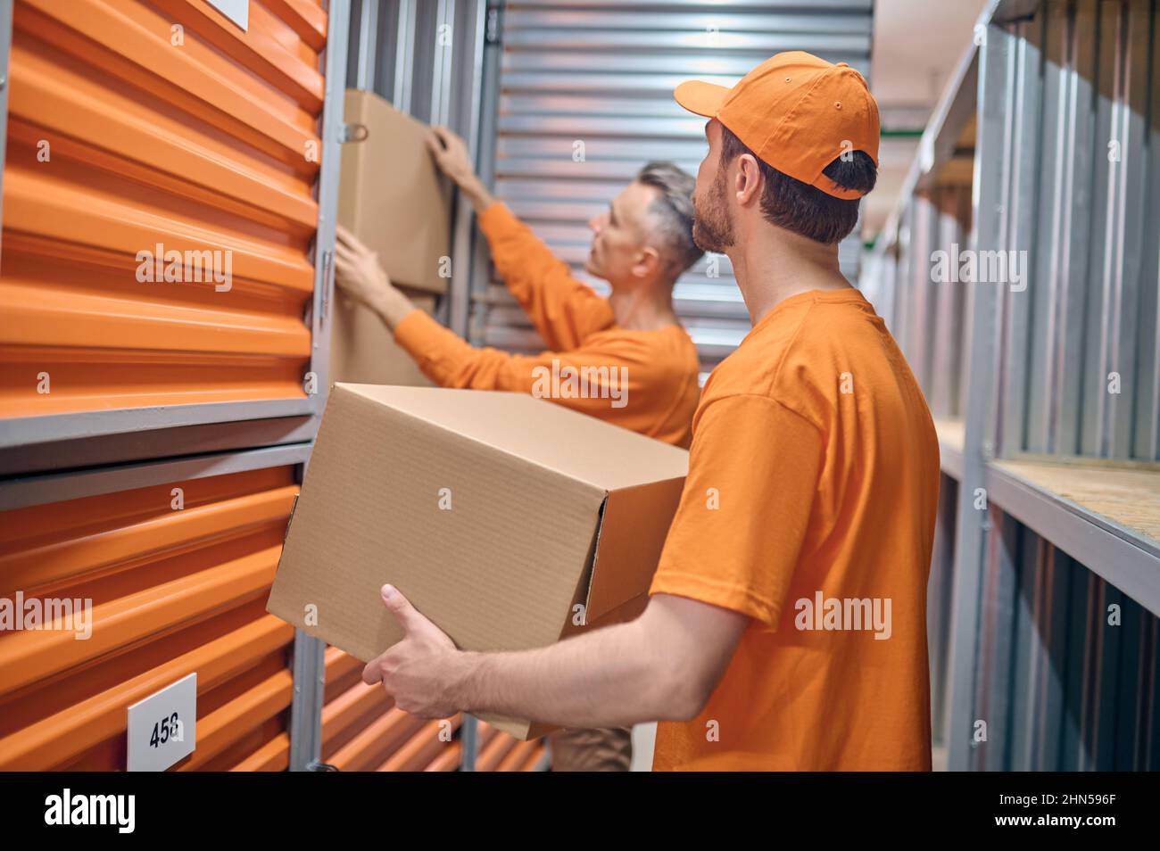 Warehouse loaders hi-res stock photography and images - Alamy