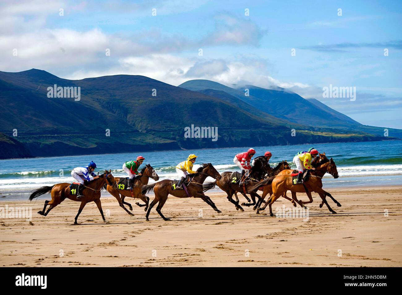 Rossbeigh strand hi-res stock photography and images - Alamy