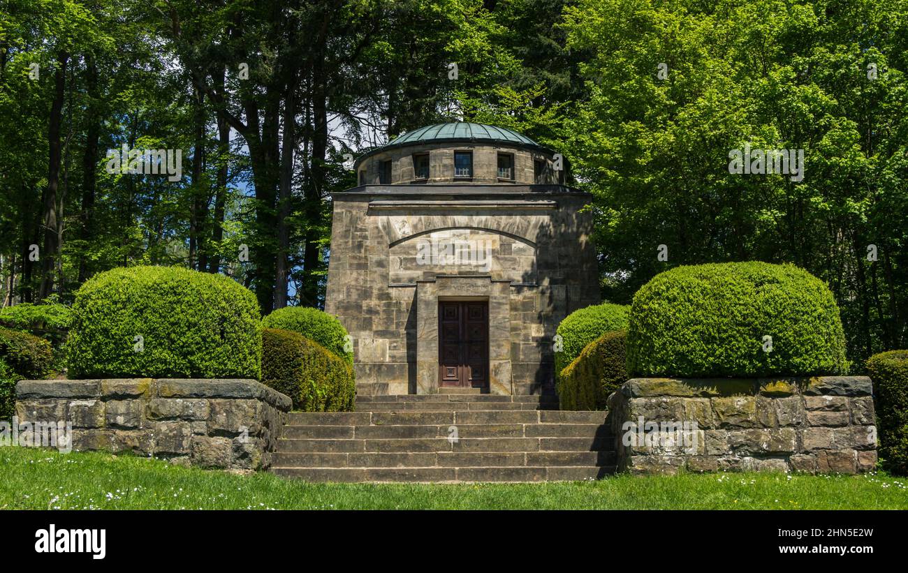 Von behring hi-res stock photography and images - Alamy