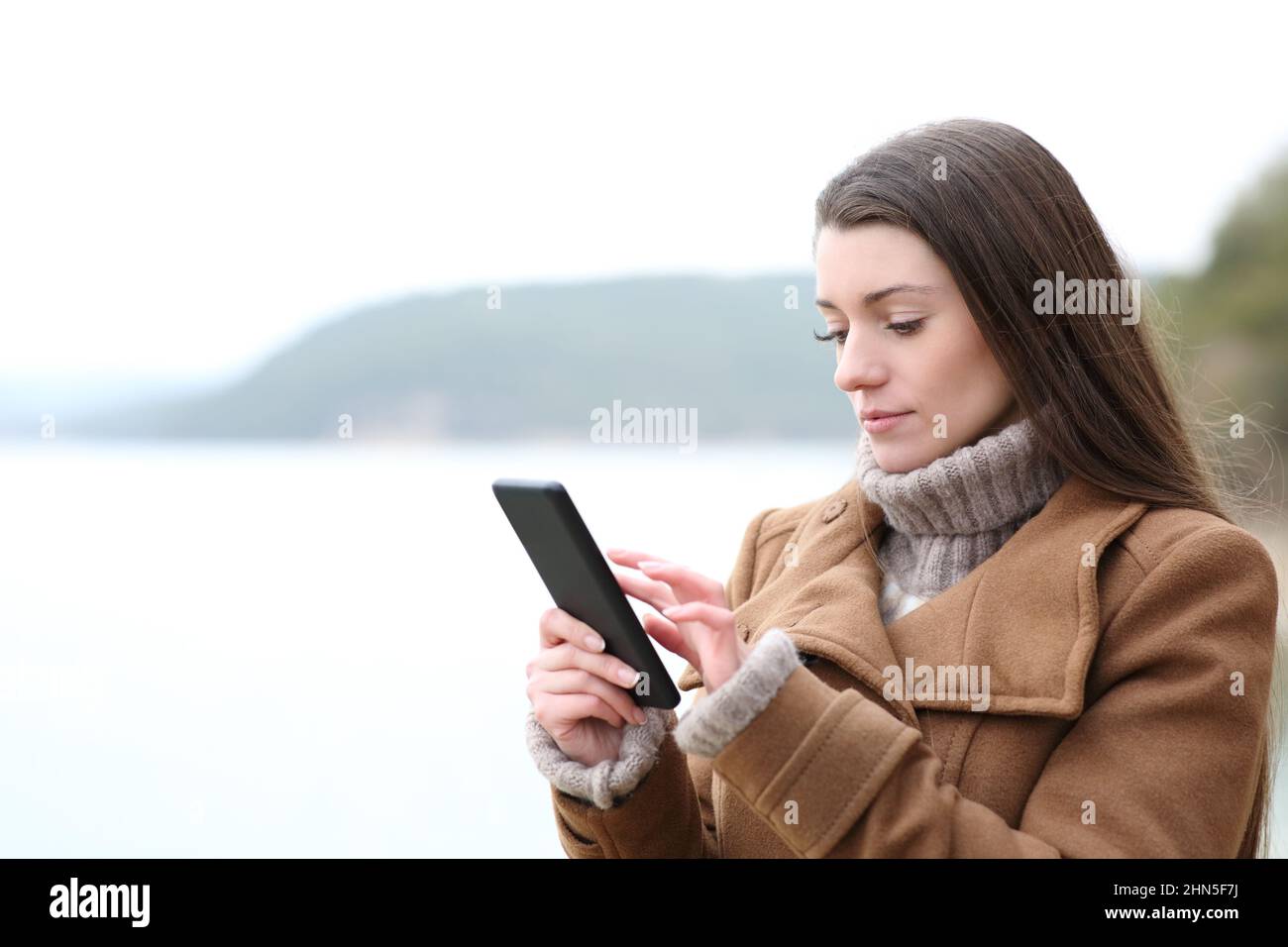 Woman video call serious hi-res stock photography and images - Alamy