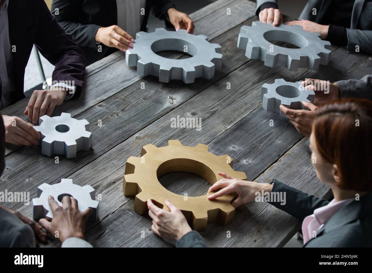 Joining mechanism hi-res stock photography and images - Alamy