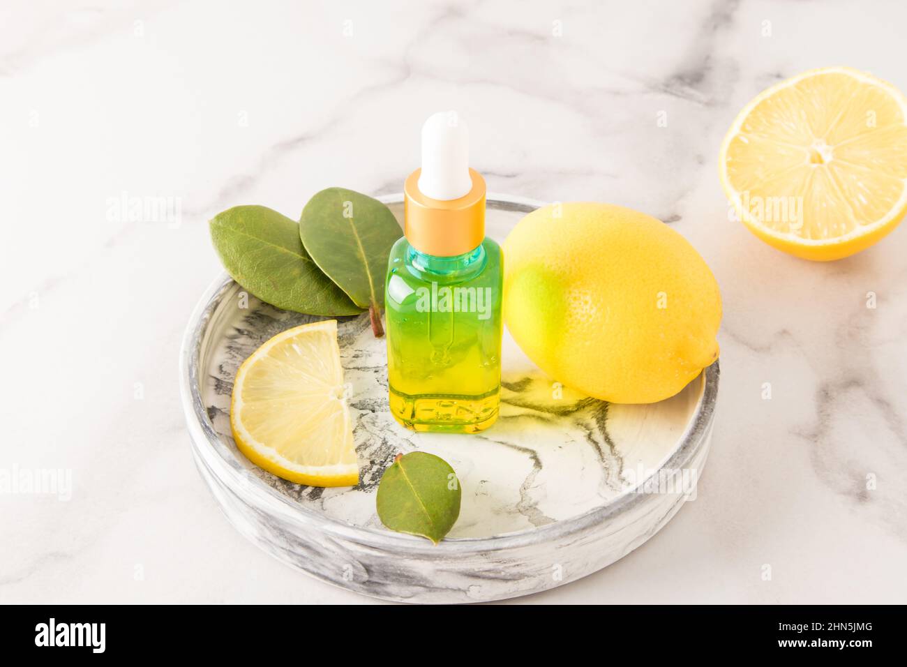 Spa citron hi-res stock photography and images - Alamy