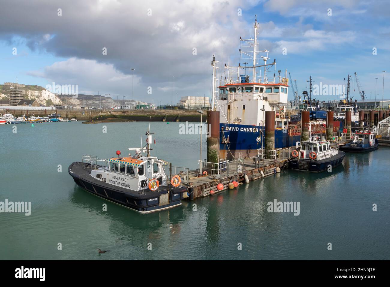 Dover seaport hi-res stock photography and images - Alamy