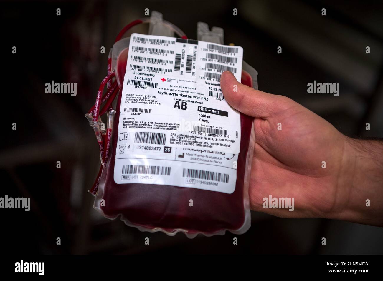 Oldenburg, Germany. 10th Feb, 2021. A blood unit of the rare blood ...