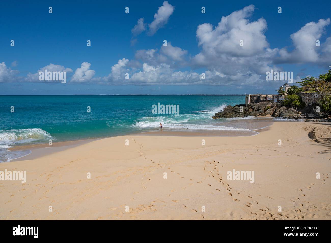 Saint martin island hi-res stock photography and images - Alamy