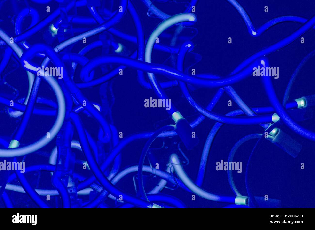Stay cables hi-res stock photography and images - Alamy