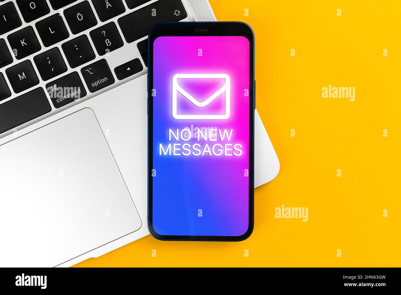 Concept waiting for a new message, business email, newsletter ...