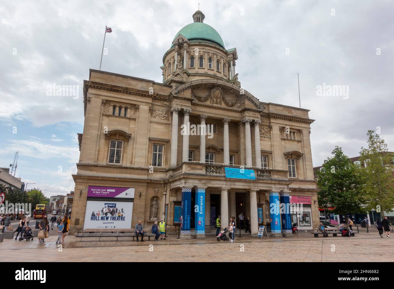 Hull City Hall and New theatre (set up as a Vaccination Centre in ...