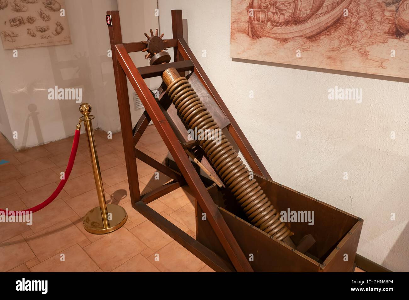 Archimedes Screw for lifting water, based on Leonardo drawings in ...