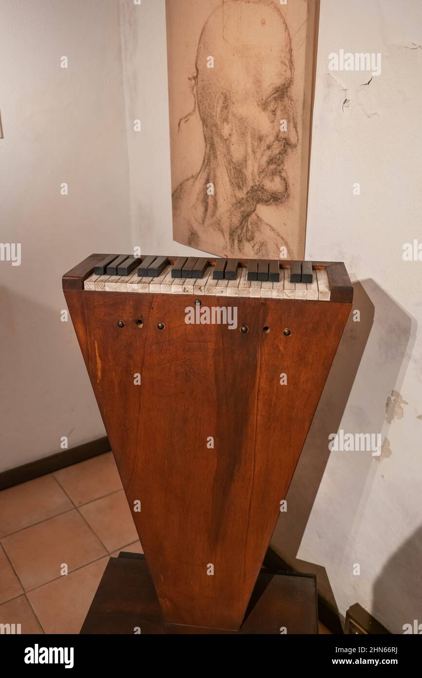 Portable piano in Leonardo da Vinci Museum at Piazza del Popolo in Rome ...