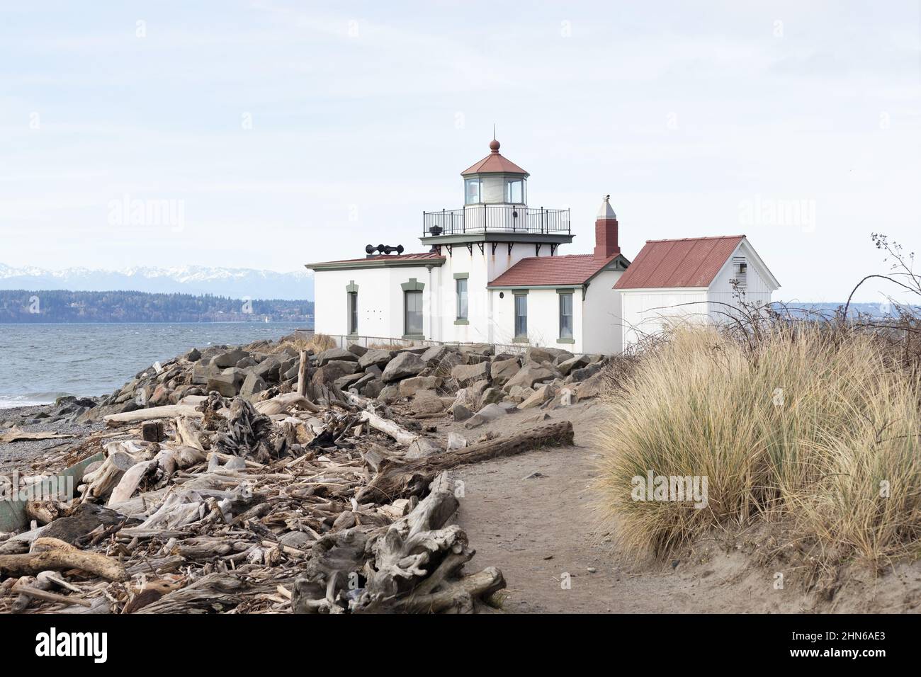 Seattle washington discovery park hi-res stock photography and images ...