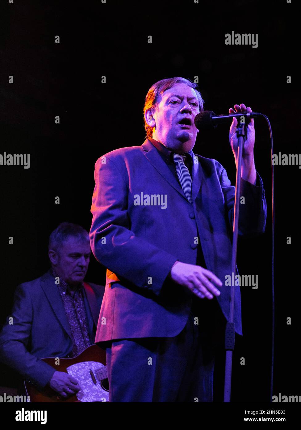 Southampton, UK. 11th Feb, 2022. Guitarist Dave Cairns and Ian Page ...