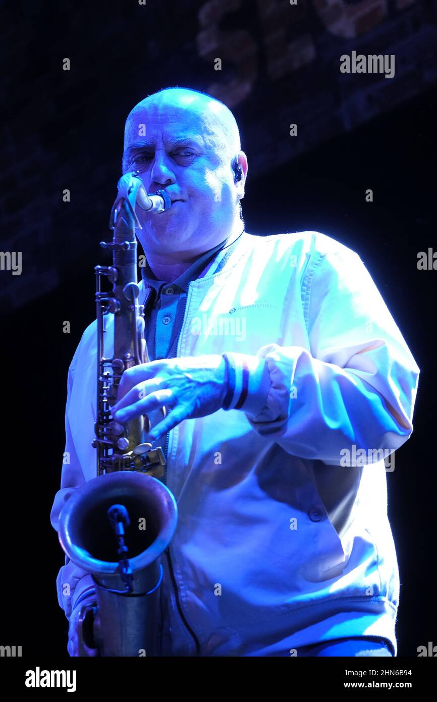 1970s british mod revival band hi-res stock photography and images - Alamy