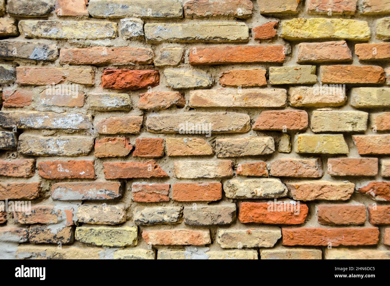 Old brick wall without cement hi-res stock photography and images - Alamy