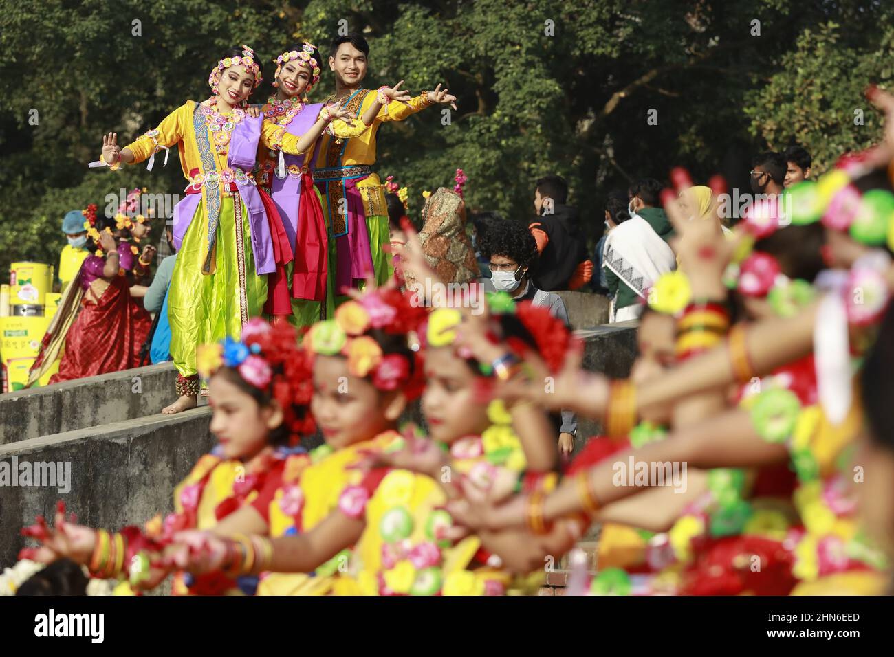 Dhaka, Bangladesh. 14th Feb, 2022. Bangladeshi artists pose for photos ...