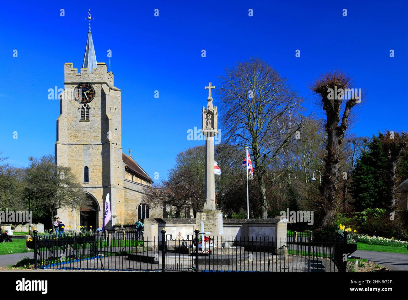 Spring view of St Peters church, Chatteris town, Cambridgeshire ...