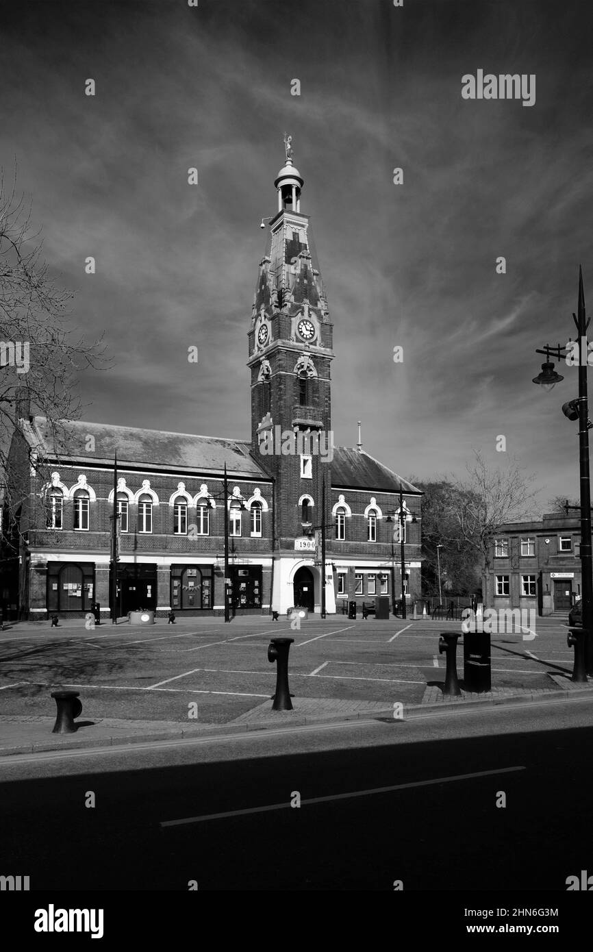 The Town Hall and Market square, March town, Cambridgeshire; England ...