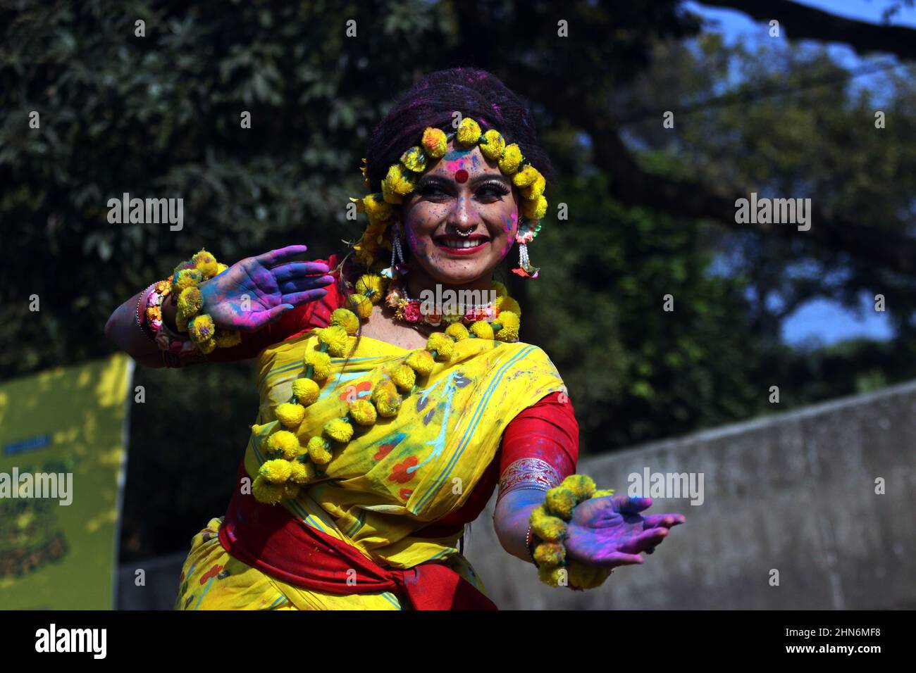 Pohela falgun hi-res stock photography and images - Alamy