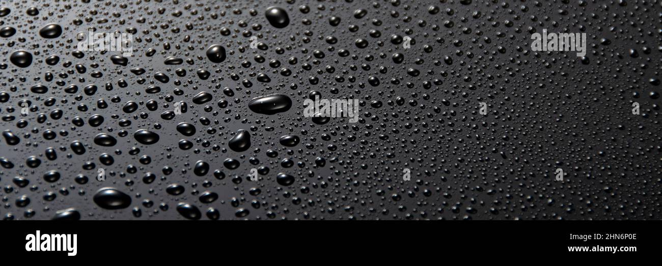 Reflective wet surface hi-res stock photography and images - Alamy