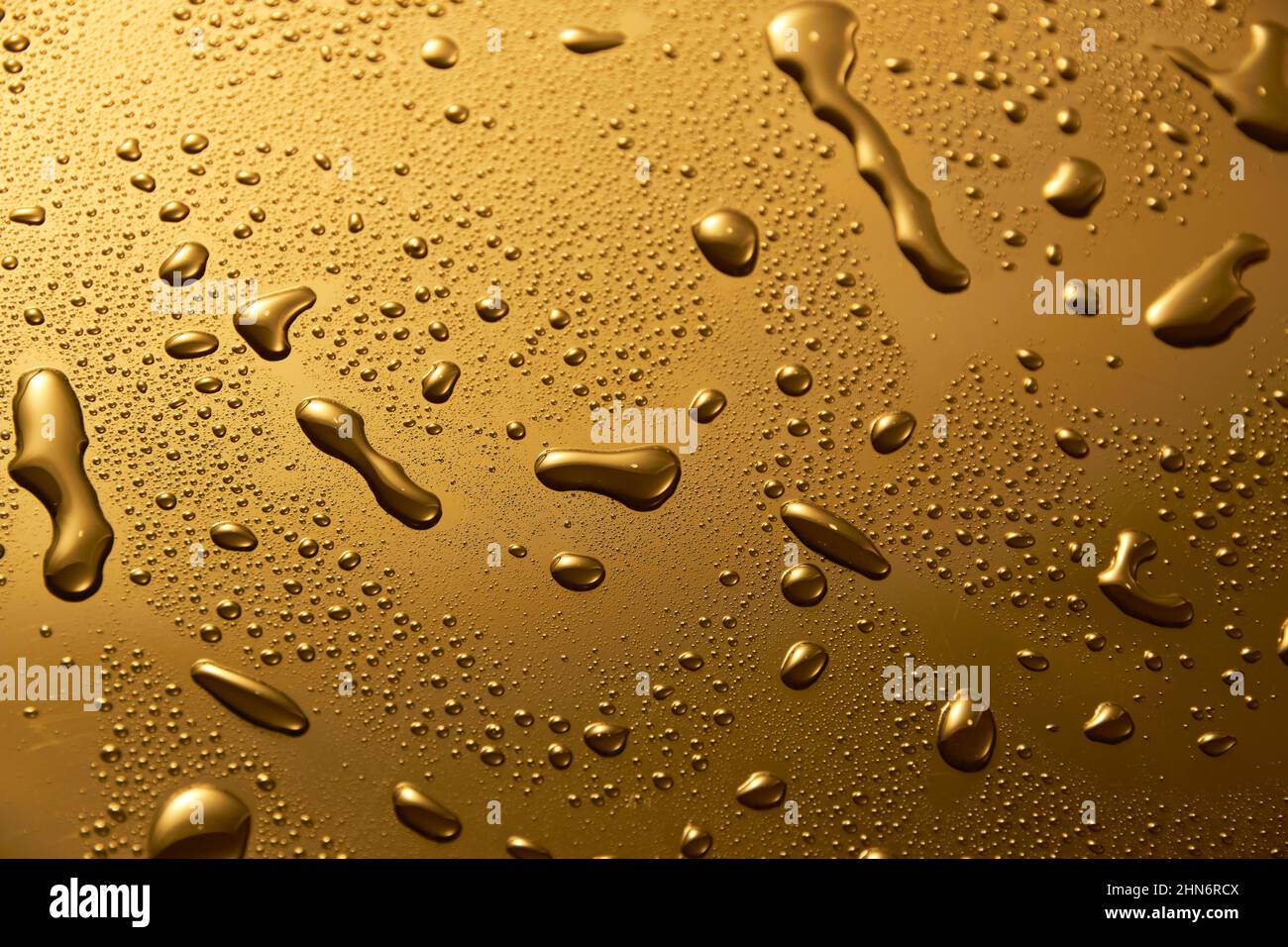 Liquid metallic surface hi-res stock photography and images - Alamy