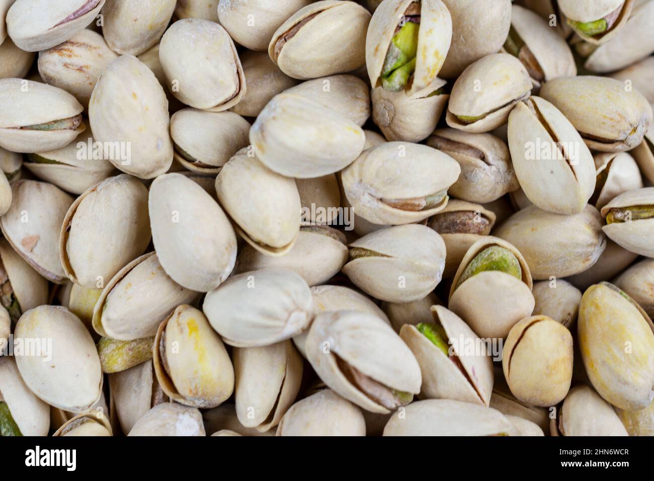Close up fresh pistachios hi-res stock photography and images - Alamy
