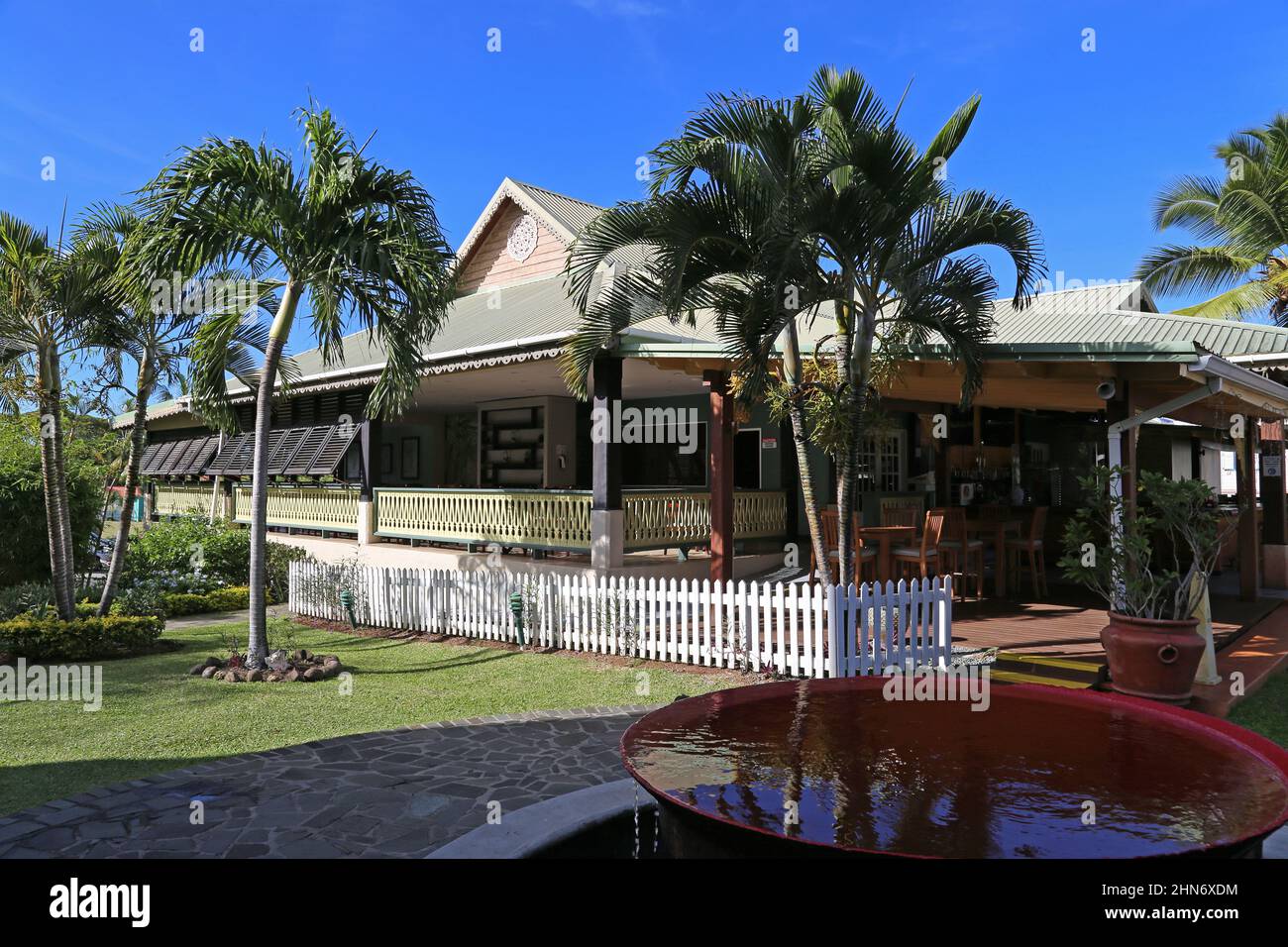 Ti Banane Bistro at Coco Palm, Reduit Beach Avenue, Rodney Bay Village ...