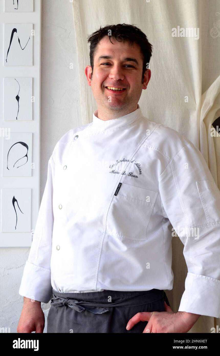 Reu hi-res stock photography and images - Alamy